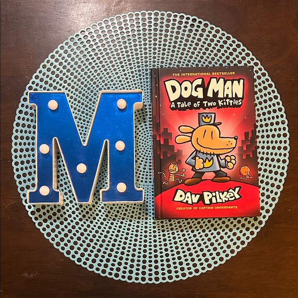 Dog Man | Other | Dog Man A Tale Of Two Kitties By Dav Pilkey Like New ...